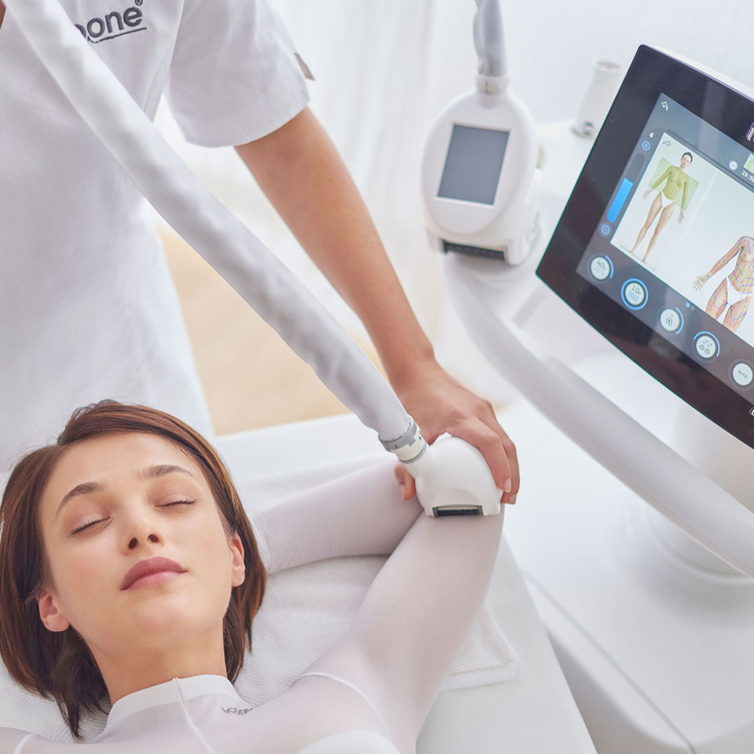 ICOONE LASER 2 MED - Klinika Spire Clinic - Nieinwazyjne usuwanie ...